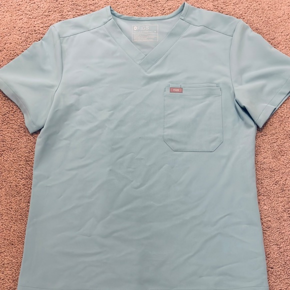 Figs | Other | Mens Figs Scrub Set In Seaglass Leon Threepocket Scrub ...